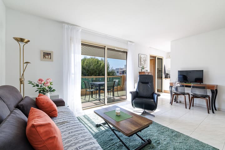 Studio Avec Terrasse - Proche Mer - ibis Styles Nice Cap 3000
