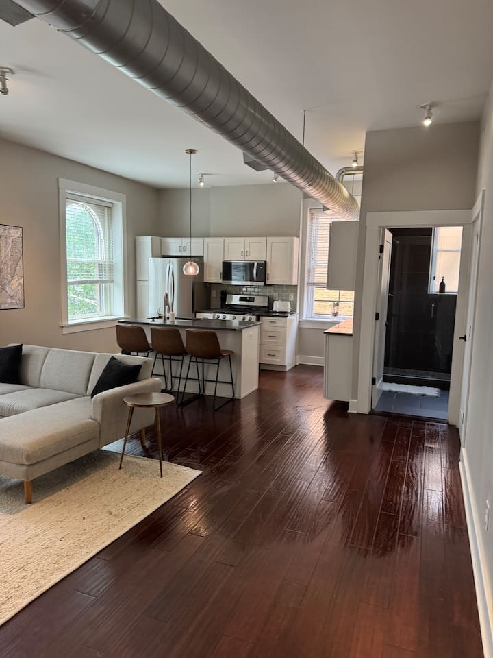 Quaint 1-bedroom In The Heart Of Otr - Cincinnati, OH