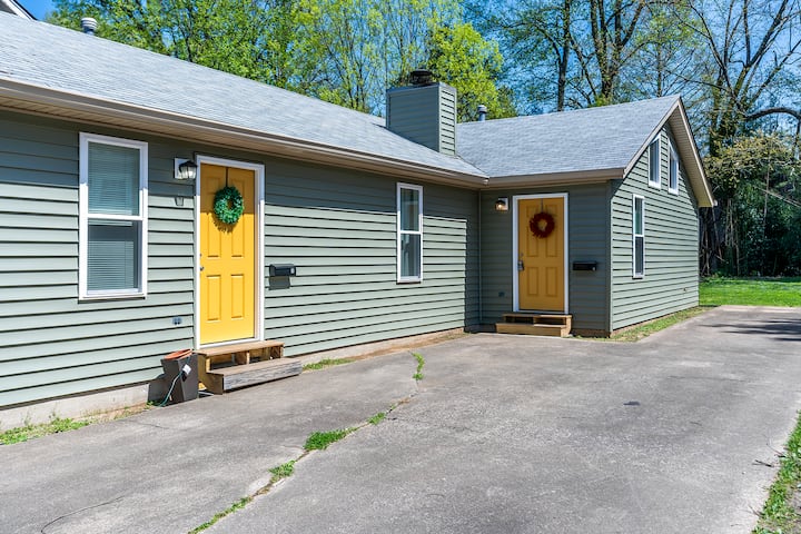 Beautiful Duplex In The Heart Of Lexington! - Lexington, KY