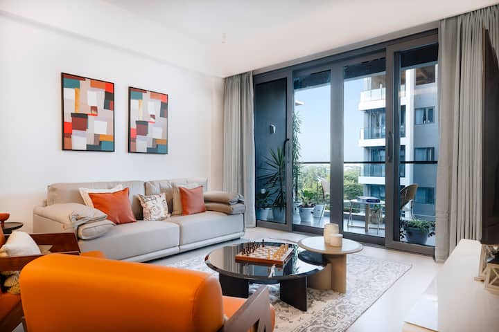 Magnolia Lux | Luxury Apt, Ocean View, Gym, Pool - Tansania