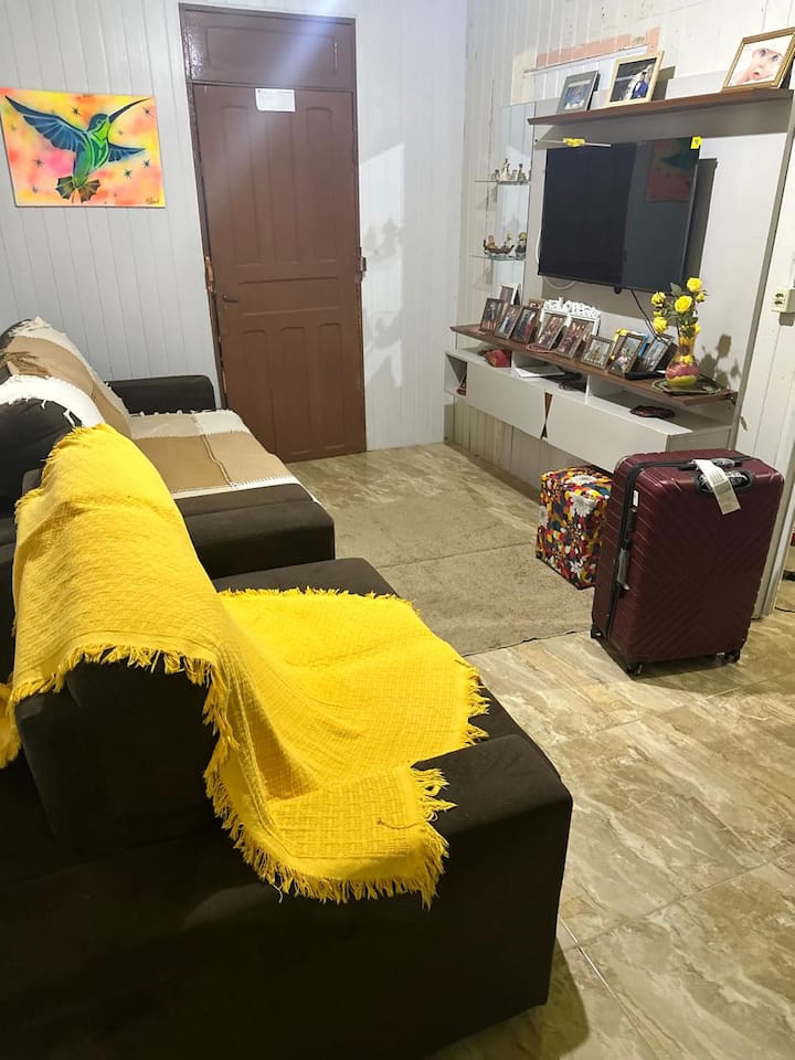 Espaço Inteiro: Casa Completa Em Rio Branco - Ac - Rio Branco