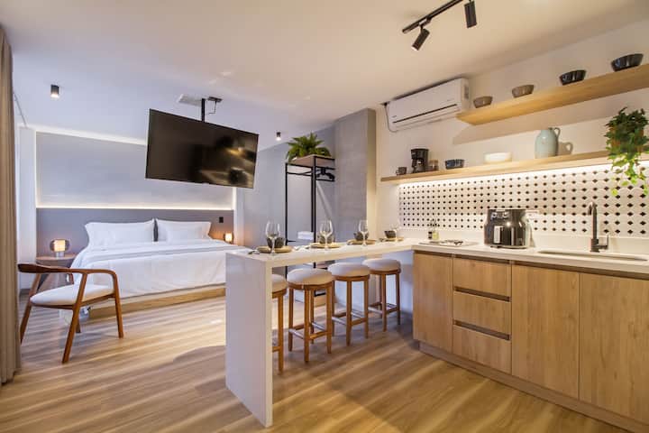 Lujoso Apartamento En Provenza/ 2br-a/c+ Guest Ok - Envigado