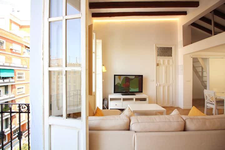Bright, Central Attic With A Sunny Terrace - Valência