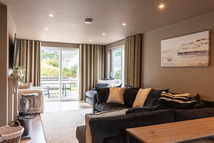 Ffordd Y Wylan House By Guestz - Rhosneigr