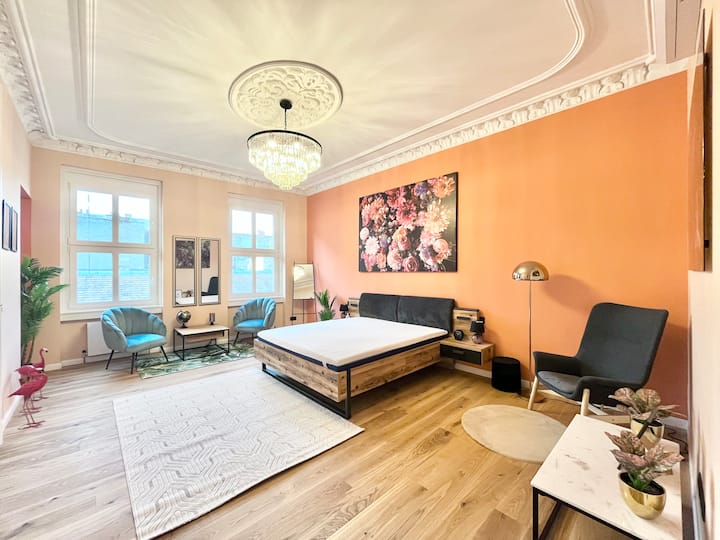 Luxury 4b/4ba Private Suites By Parliament, Danube - Budapest