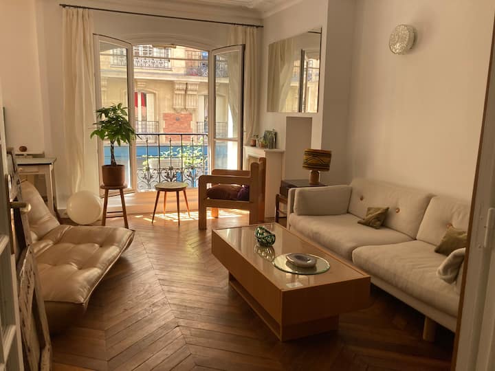 Appartement Sur Les Chemins De Montmartre - Paris