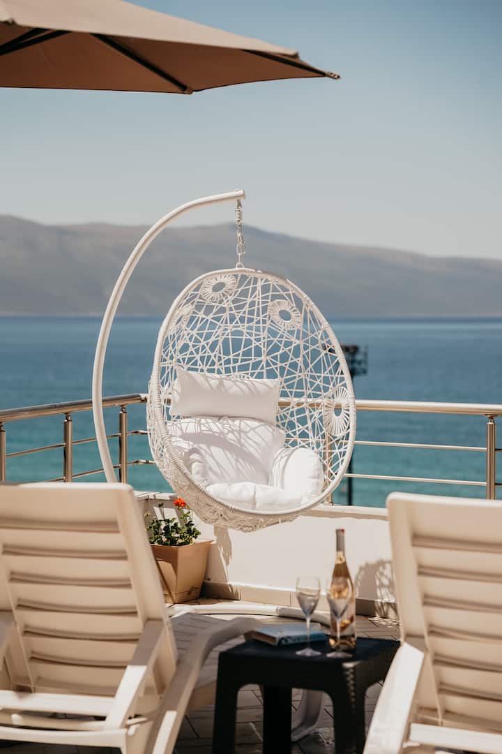 Rrapi Seaview Penthouse - Vlorë