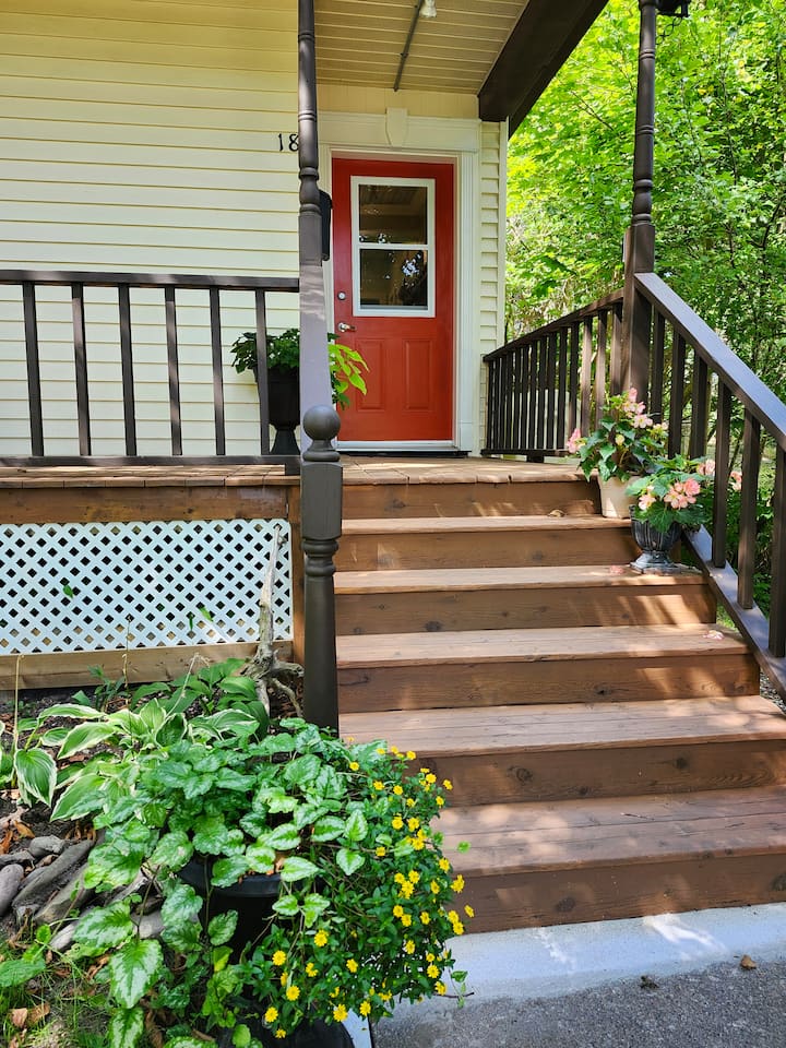 Helen House (Upstairs Unit) - Nova Scotia