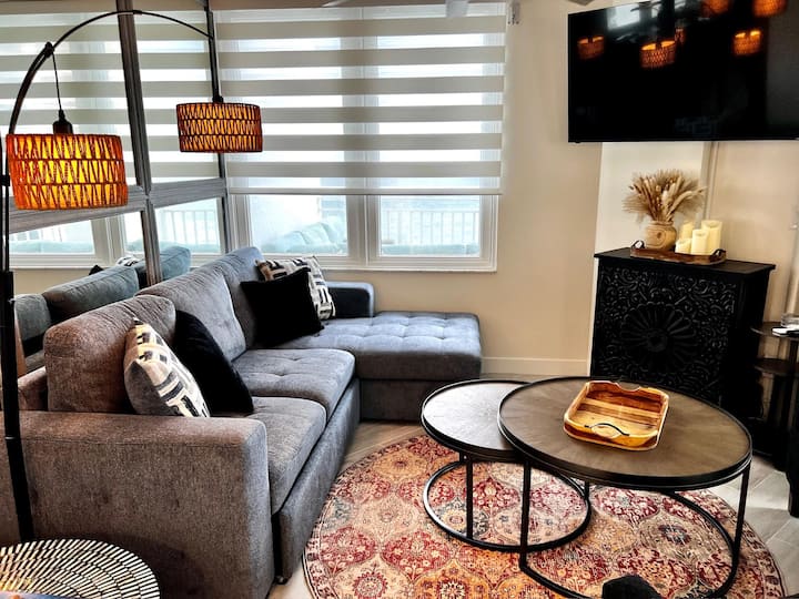 Beachside Bungalow - Port Orange, FL