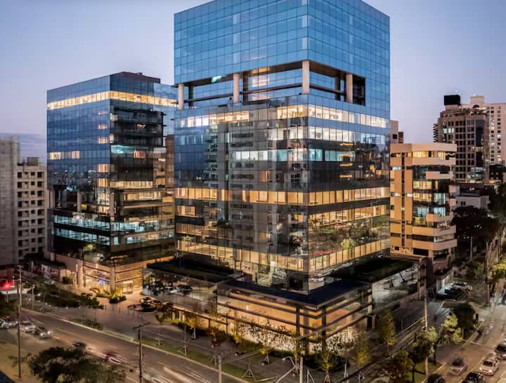 Apt Carlos Gomes Square 40m2 Com Estacionamento - Porto Alegre