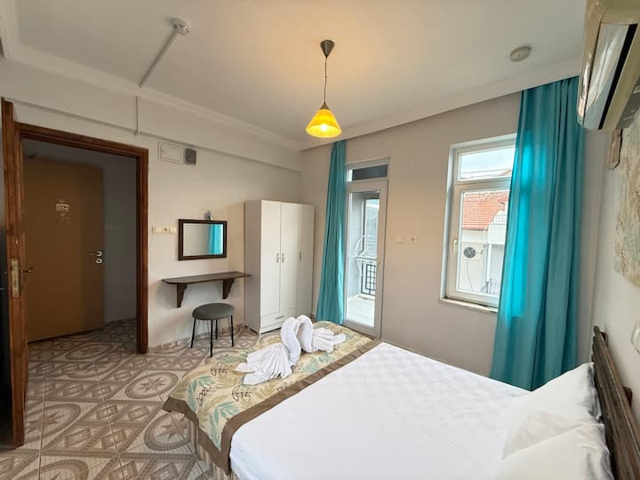 öLüdeniz Ayyıldız P - Ölüdeniz