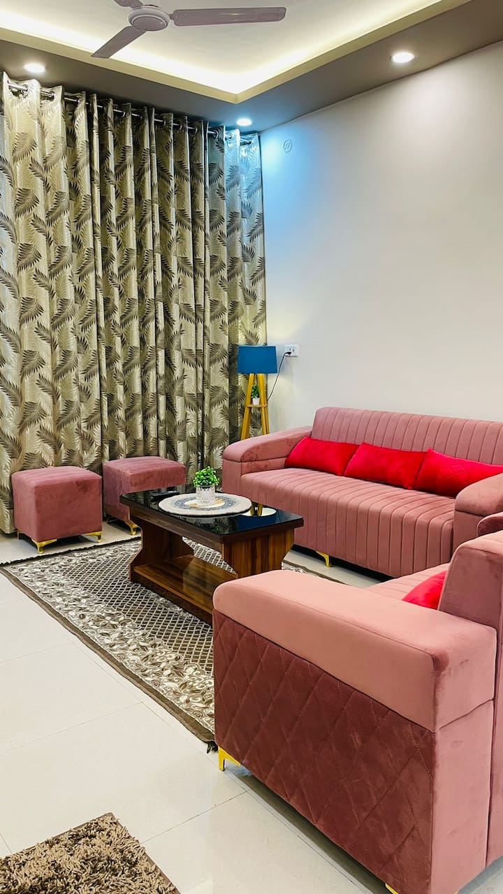 Casa Kashi A Luxurious 2bhk Nearassi Ghat And Bhu - China