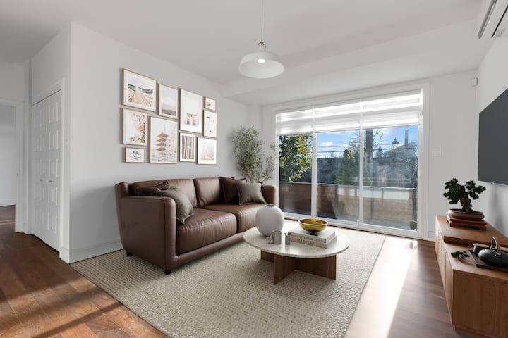 Cozy & Contemporary Retreat In Boisbriand - Blainville