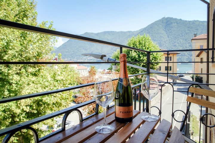 Casa Batèl 4 - Ferry, Free Parking & Lake View - Como