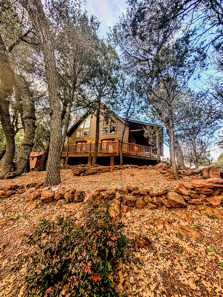 Pine Az Forest Retreat: Large Loft, Deck, Sleeps 6 - Strawberry, AZ