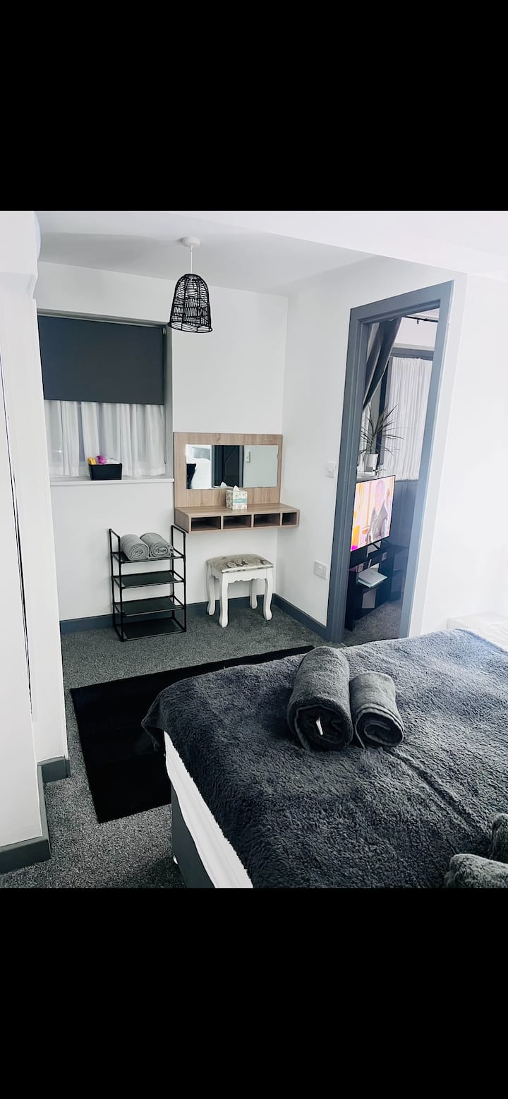 Archie’s Den - Beverley, UK