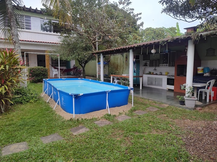 Casa Retrô Anos 80 Em Mangaratiba - Mangaratiba