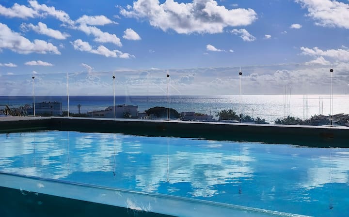 M410 Stylish New Apartment  Steps From The Beach - Playa del Carmen