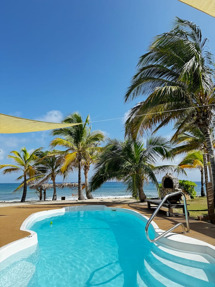 Sea Breeze Suite 1-bdr 1-bath On Beach With Pool! - Cayman Islands