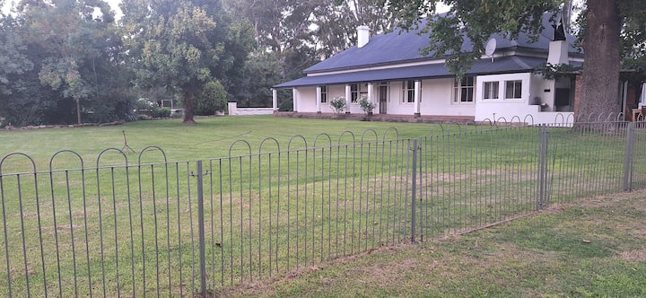 The Farm Breakaway You Know You Need. - Cradock