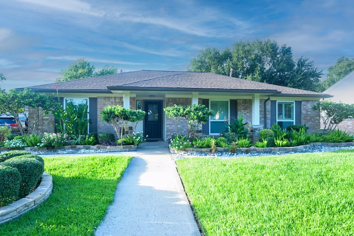 Beautiful And Cozy Single Home With 3 Beds - シュガーランド, TX