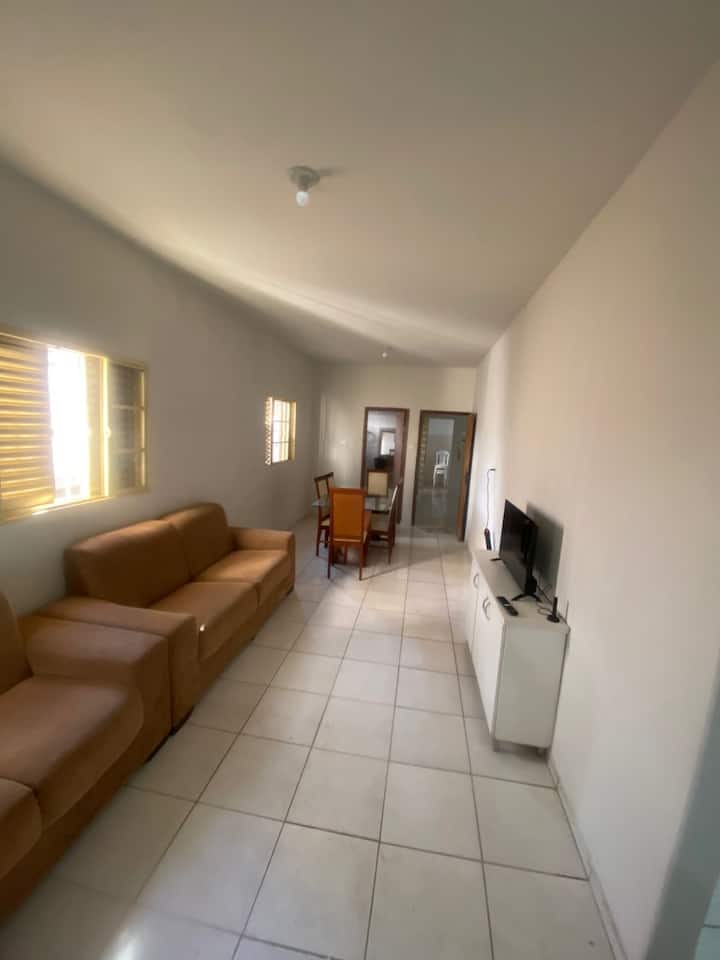 Casa Ampla Para Sua Estadia. - Uberlândia
