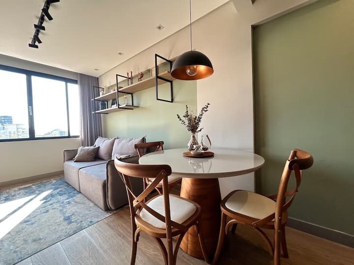 Apto Premium Cambuí – Home Office, Piscina & A/c! - Campinas