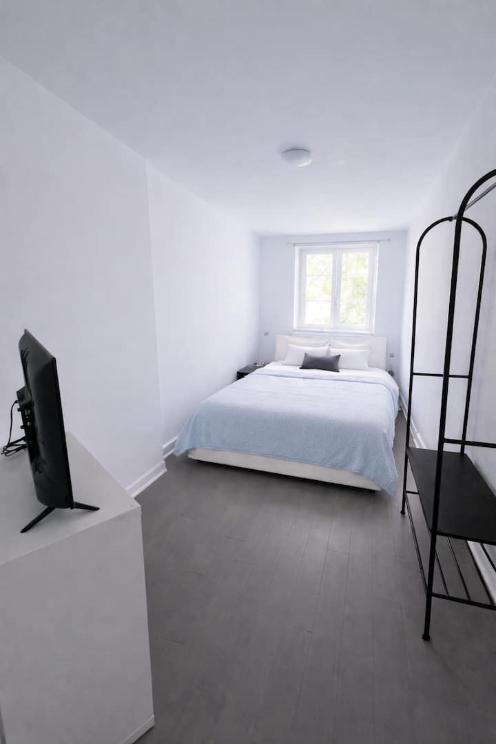 Rive Gauche F - Charleroi