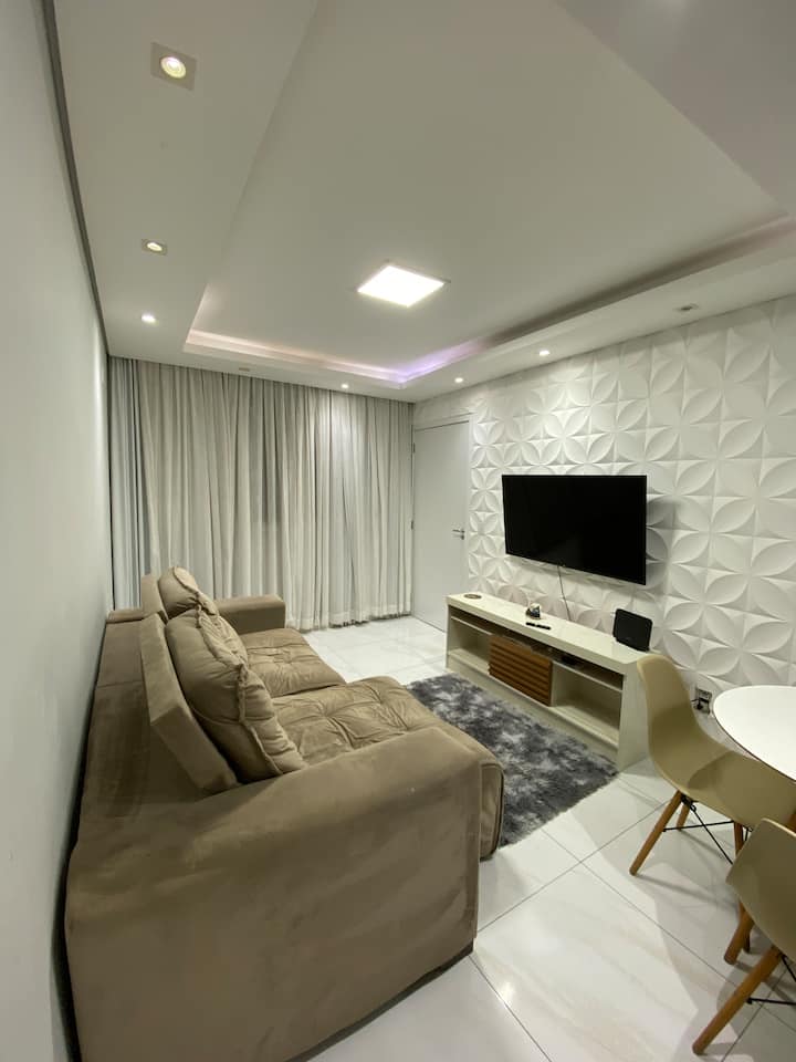 Apto 2 Quartos Em Nh C/garagem, Wi-fi, Perto Fenac - Dois Irmãos