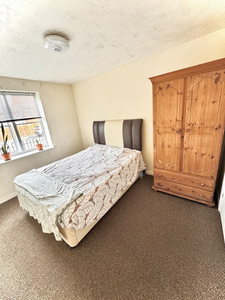 Quiet And Relaxing Stay In Basildon - Basildon