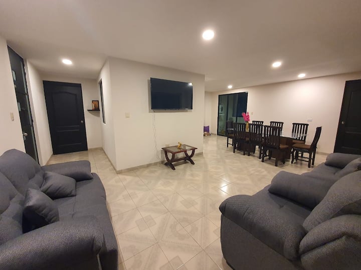 Departamento Amplio, Excelente Ubicación Puebla - Puebla