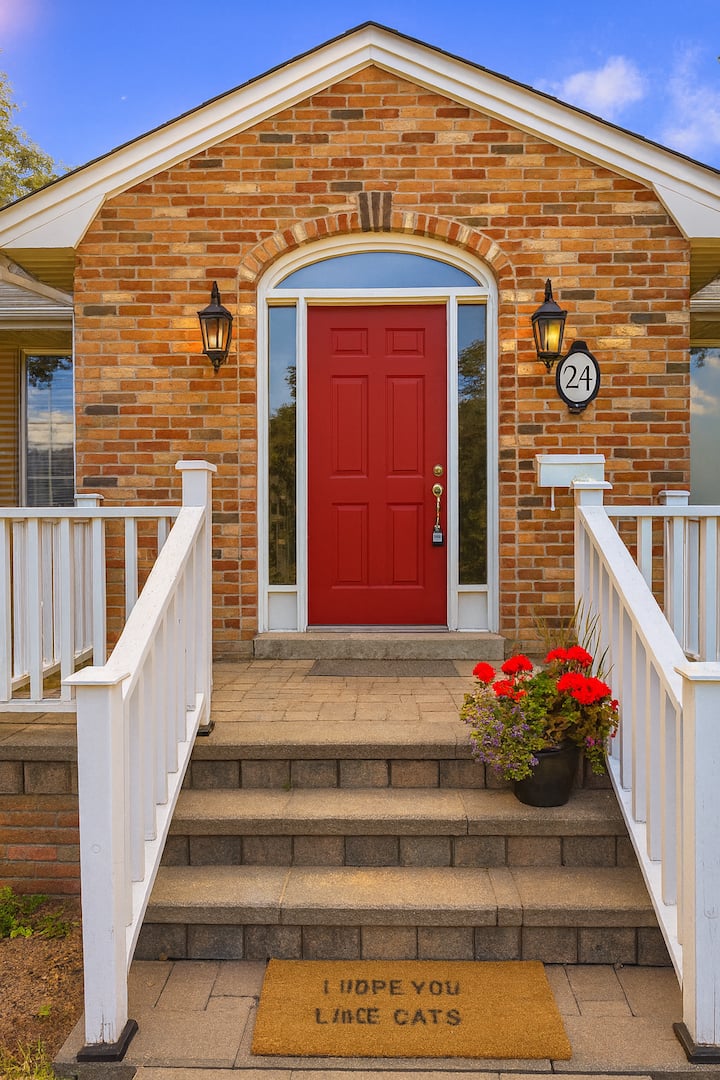 Spacious 5br Thornhill | Family & Group Stay - Richmond Hill