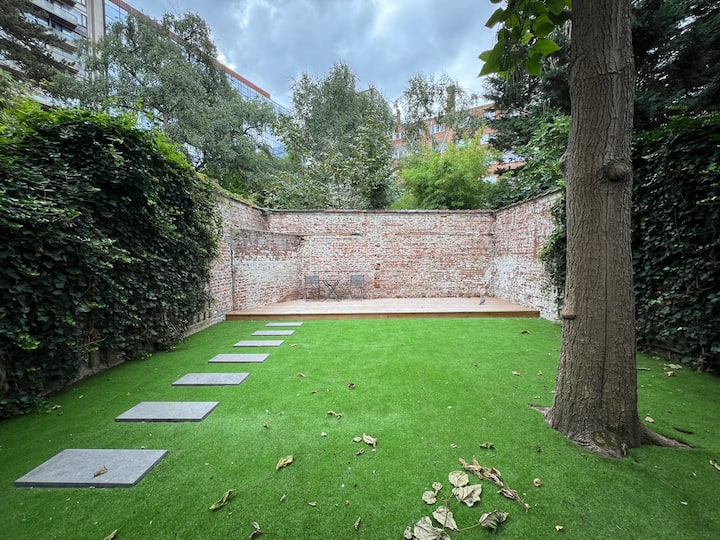 Souplex En Ville Avec Jardin - Bruselas