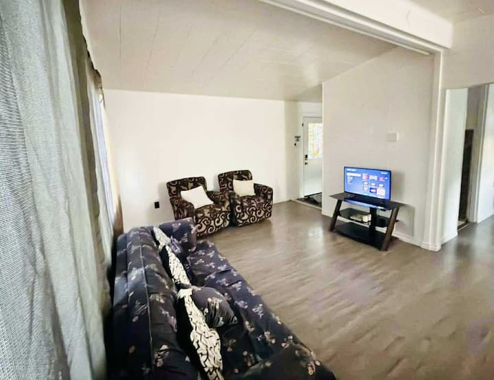 Raden’s Room Only - Lloydminster