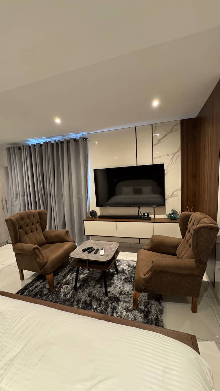 Luxe Studio Apt @ Loxwood House Eastlegon Accra - Accra
