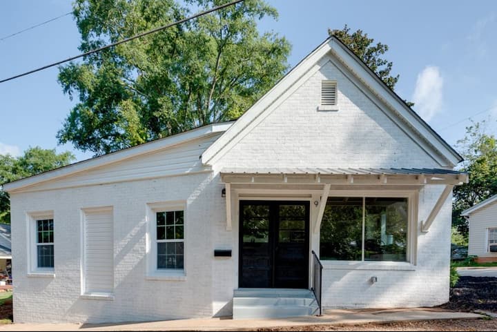 The House On The Corner - Easley, SC