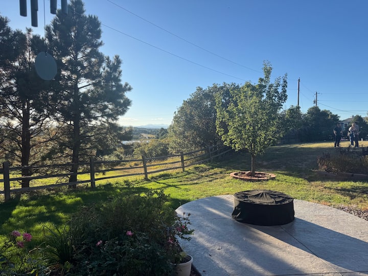 Mountain Views +Fire Pit + 4 Brs + 2 Master Suites - Castle Rock, CO