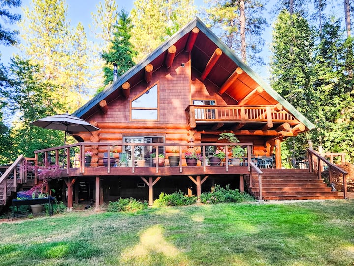 Om Coming Cabin • Rest + Retreat In Apple Hill - Placerville, CA