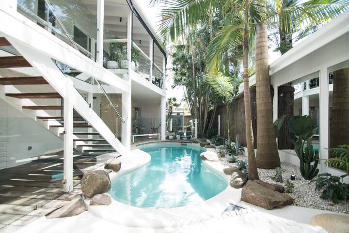 Cactus Rose Villa · Pool & Private Garden - Byron Bay