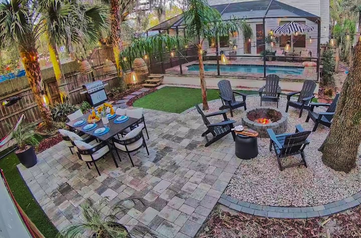 Walk To Historic Downtown, Heated Pool, Grill, Dog - St. Augustine, FL