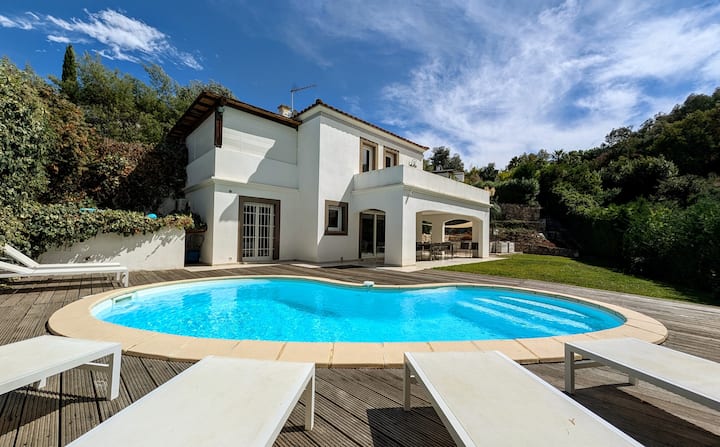 Contemporary White Villa - Cannes