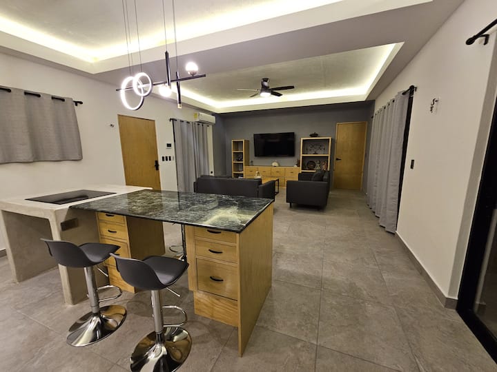 Guesthouse With 23m Pool, Bbq &Terrace In Downtown - Cozumel