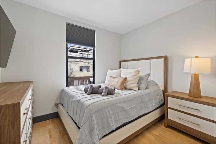 Modern Luxury & Chic 3br/2ba Apt, 20 Min To Nyc - Union City, NJ
