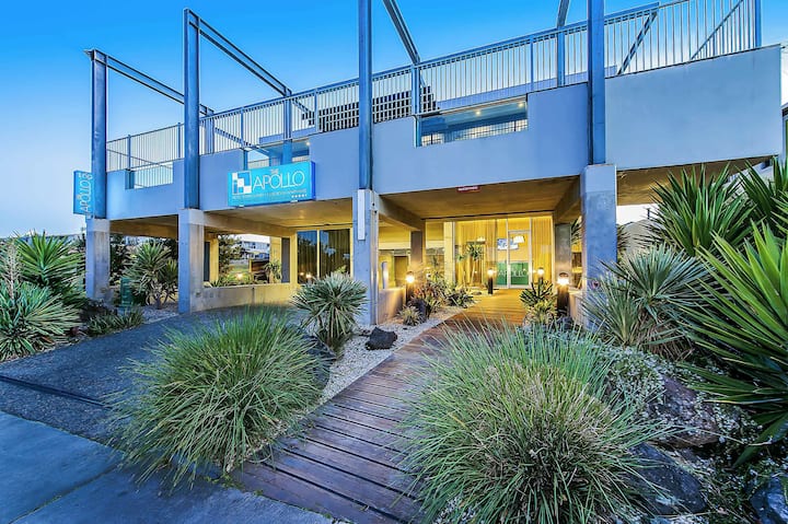Deluxe Two Bedroom Apartment - The Apollo - Apollo Bay