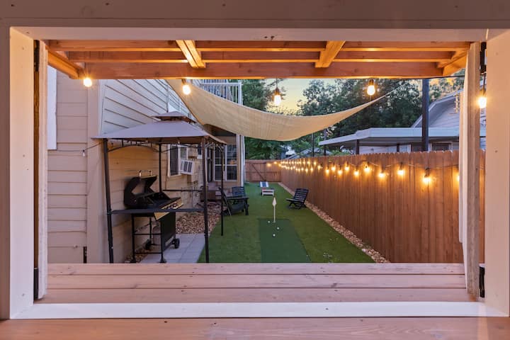 Large Home W/ 4 King Br/4ba By The Pearl Alamodome - San Antonio, TX