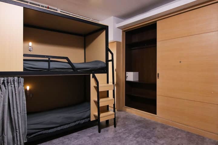 Female-only 4-bed Upper|taipei Main Station #03 - Taipei