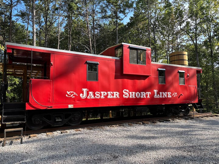Jasper Short Line
1968 Train Caboose - Jasper, GA