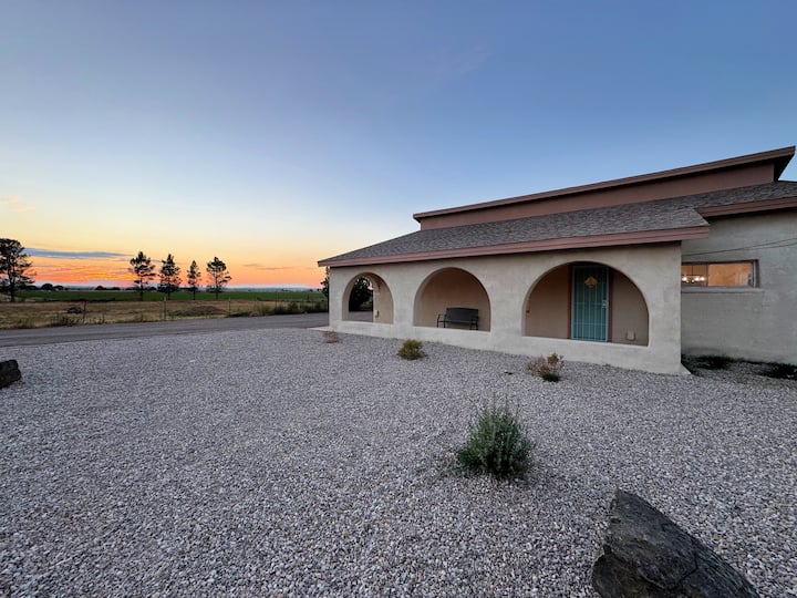 Berrendo Sky Homestead | 4 Minutes To Main St. - Roswell, NM