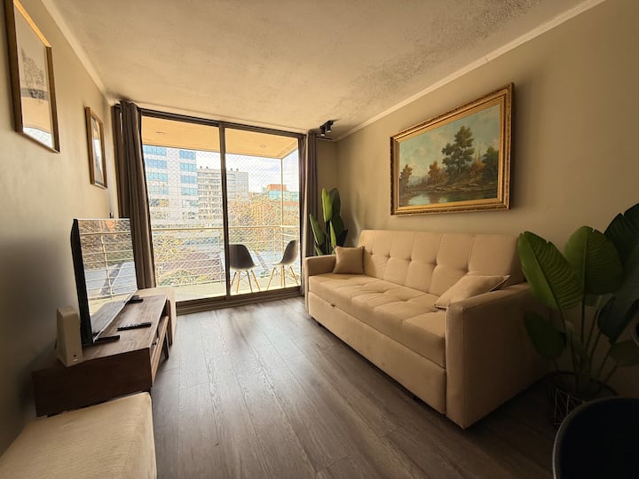 Manuel Montt Hasta 6 Personas. Estacionamiento - Providencia