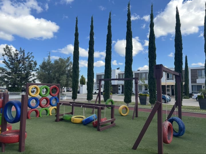 Facturamos - Casa Punta Del Este - San Luis Potosí
